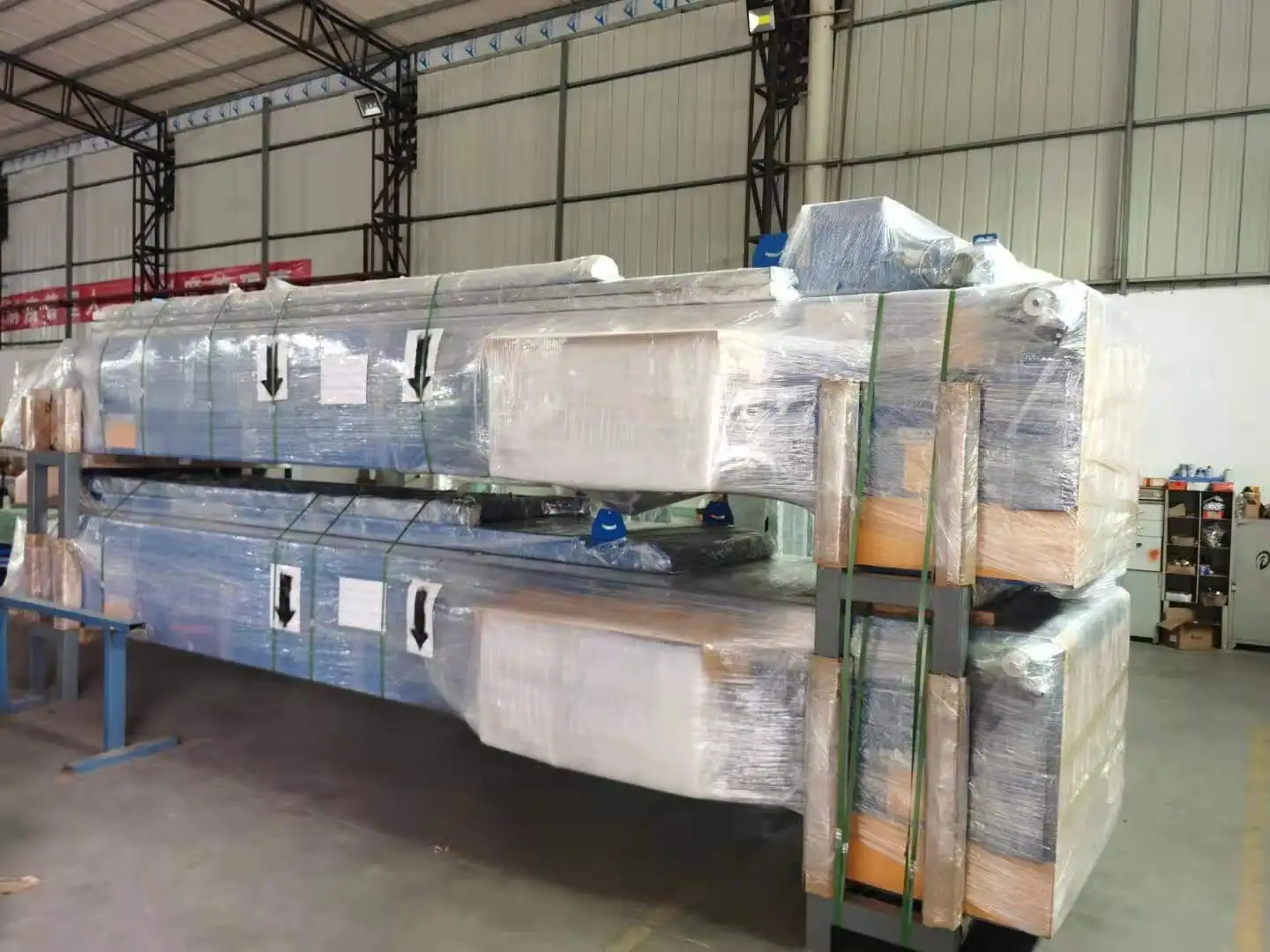 40 Inch (40ft) Container Gravity Conveyor Portable Unload Telescopic ...