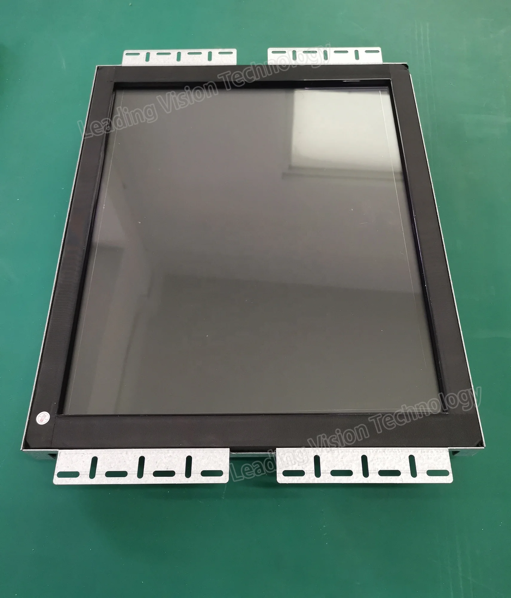 19 Inch 3M POG Monitor - Touch Screen for Gaming Excellence