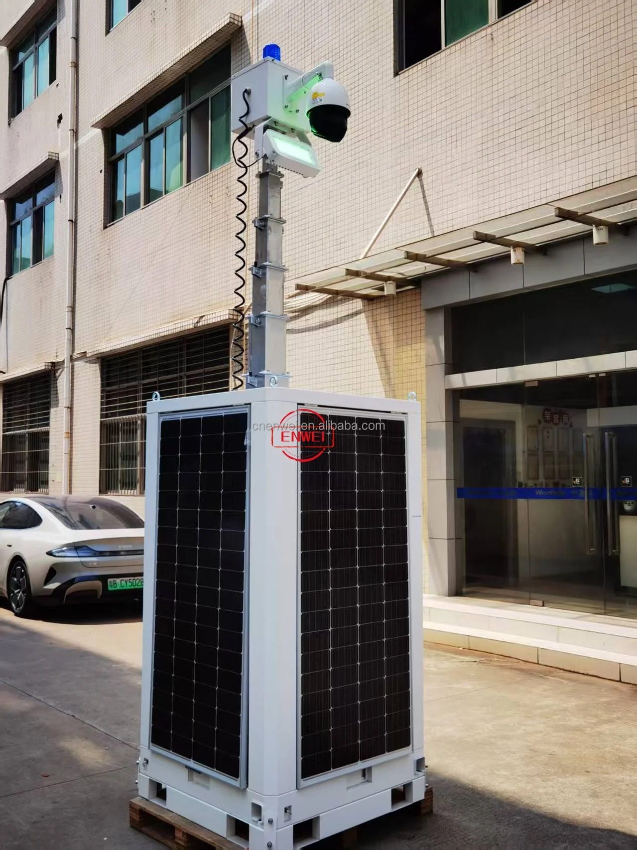 Solar Power Mobile CCTV Tower for Construction Sites