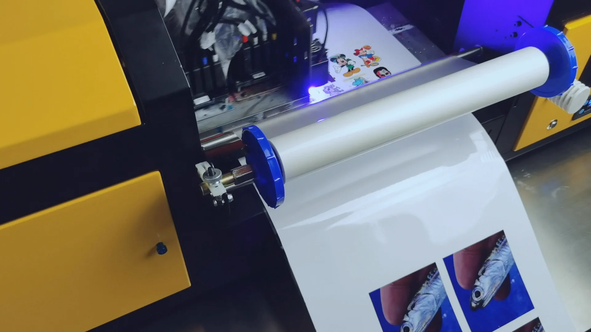 17" All In 1 Small Uv Sticker Pet Film Transfer Printing Machine Golden ...