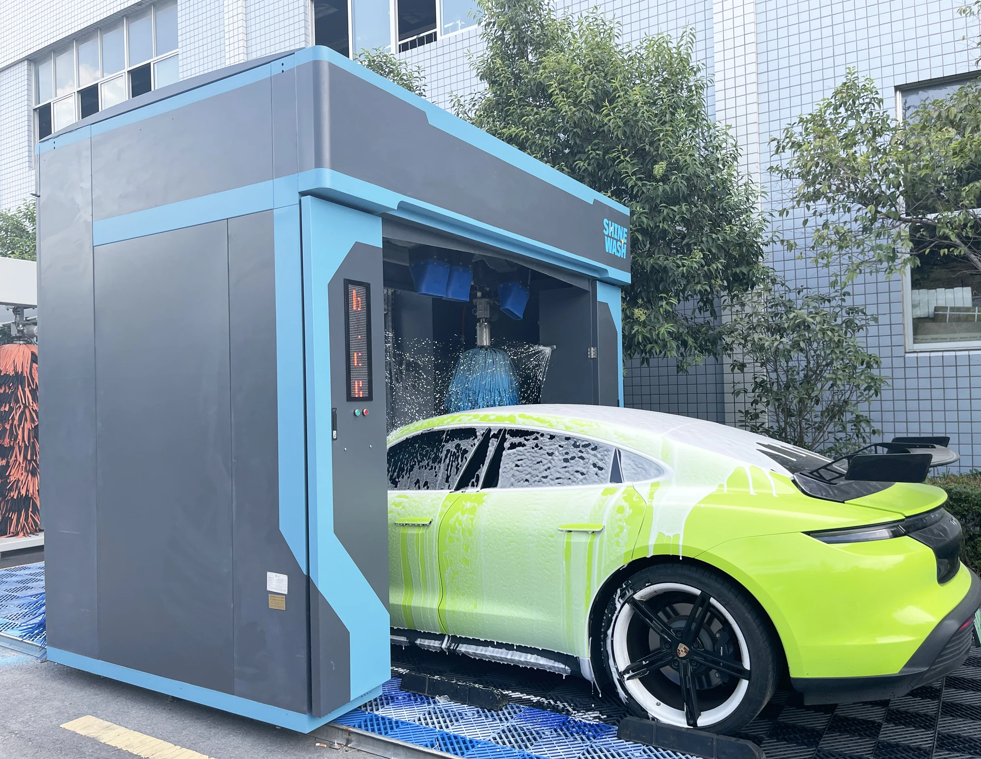 Efficient Chinese Car Wash - S1 Roller Equipment with Dryer