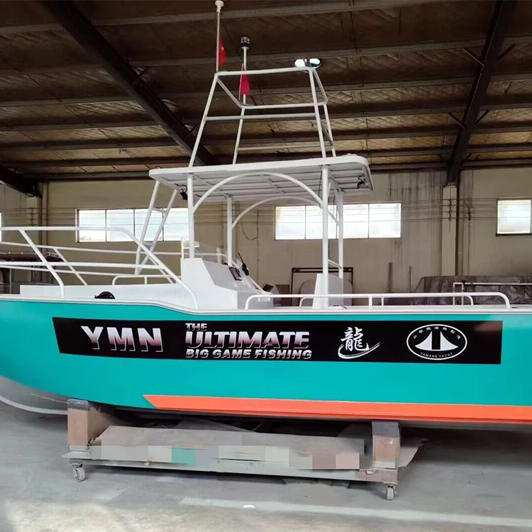 30ft Center Console Aluminum Fishing Boat - Speed & Versatility