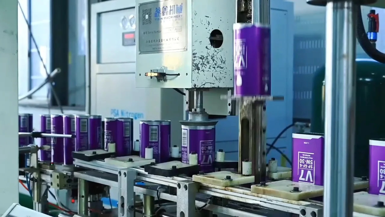 Gold 4l Oblong Paint Tin With Japan Style Squeeze Cap F Style Can For ...