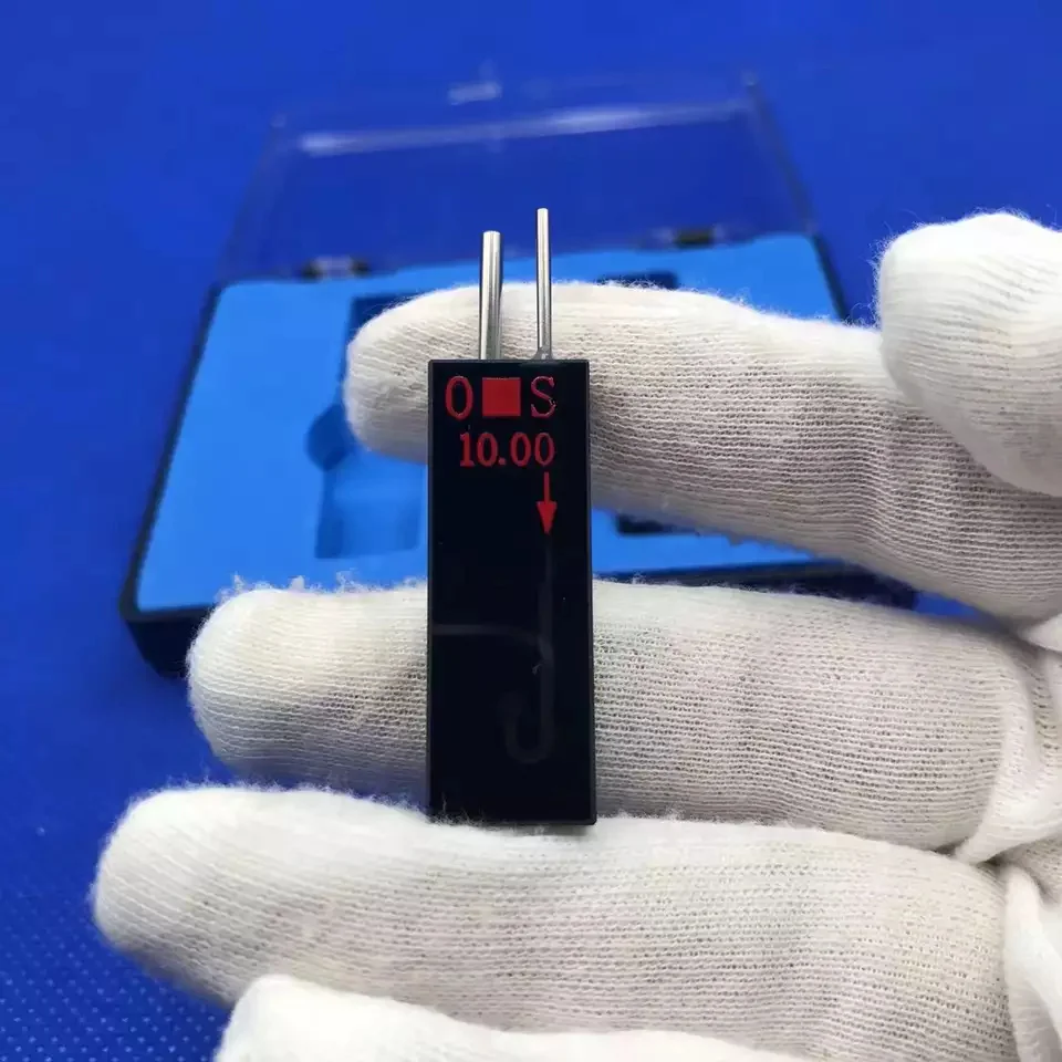 Laboratory Black Quartz Flow Cell Avoid Light Quartz Cuvette| Alibaba.com