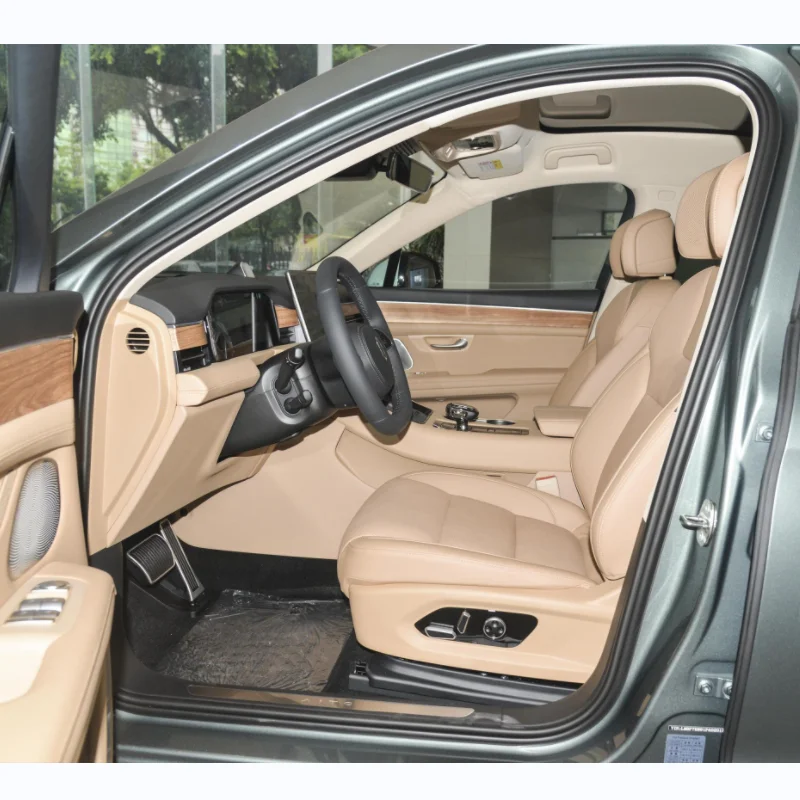 Aito M5 2023 Hybrid Suv With 6 Seats 4wd Light Interior Leather Seats ...