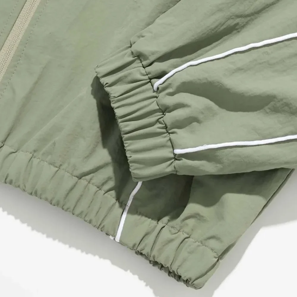 Custom Baggy Windbreaker Tracksuit - Lightweight & Durable