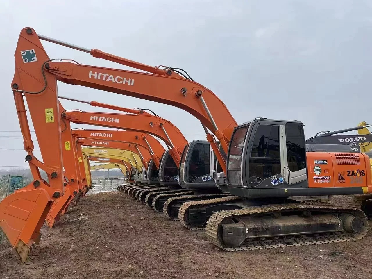 Top Sale Used Japanese Hitachi 240 Excavator Made In Japan Second-hand ...