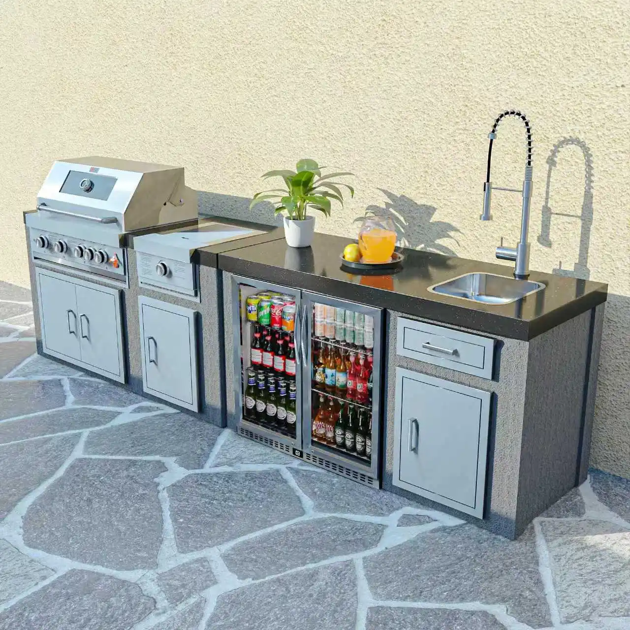 Modular Outdoor Kitchen - Perfect for BBQ and Grilling