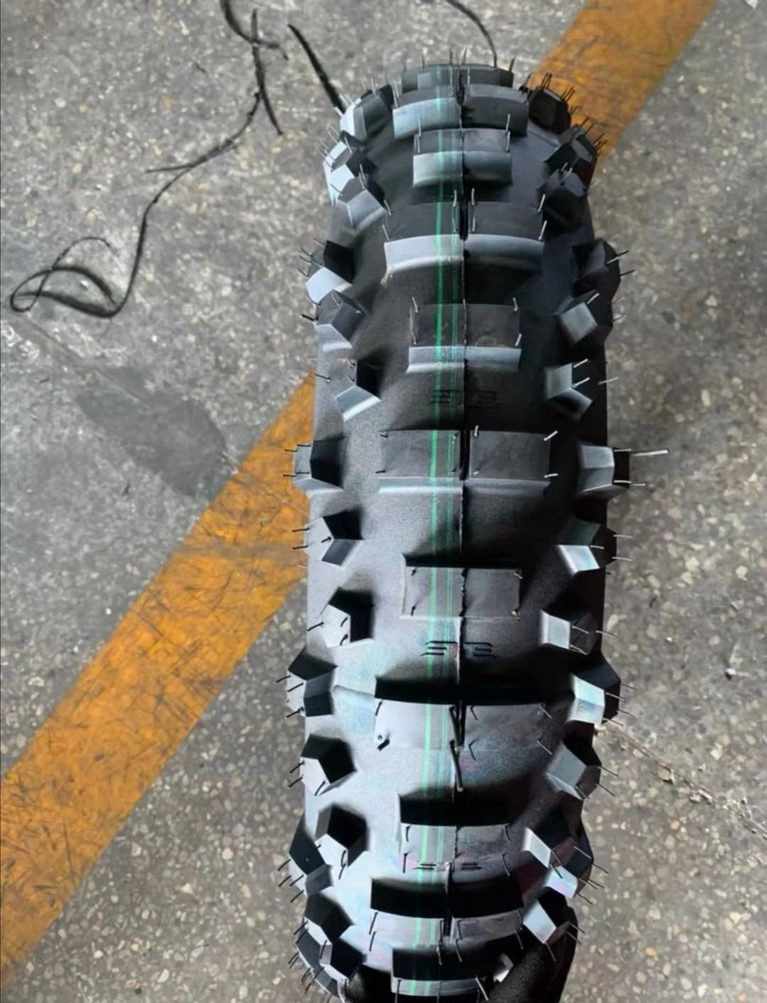 Motorcycle Rubber Tires Super Soft Motocross Dirt Bike Tires 140/80-18 ...