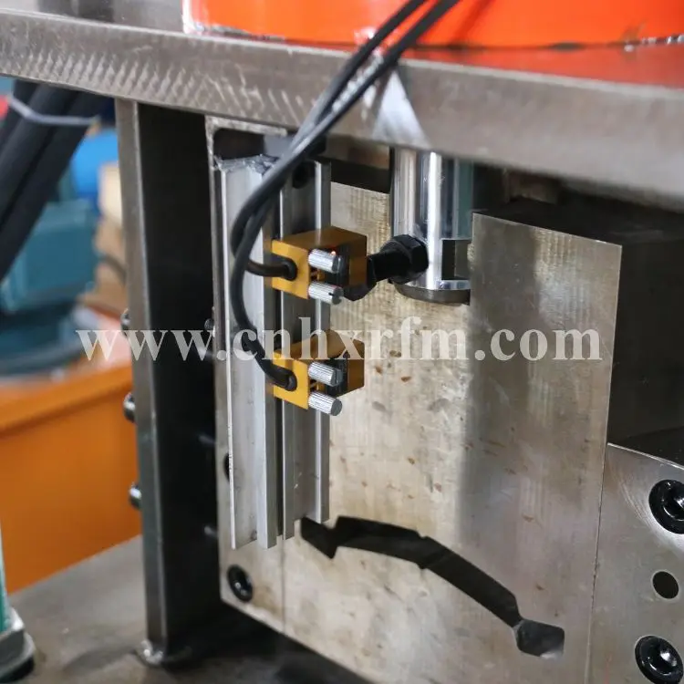 Automatic Aluminum Sheet Metal Steel Palisade Dura Fence Picket Making ...