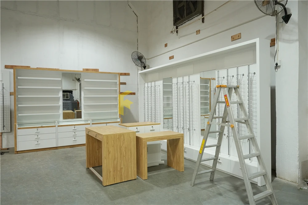 Optical Shop Interior Design - Elegant Display Solutions