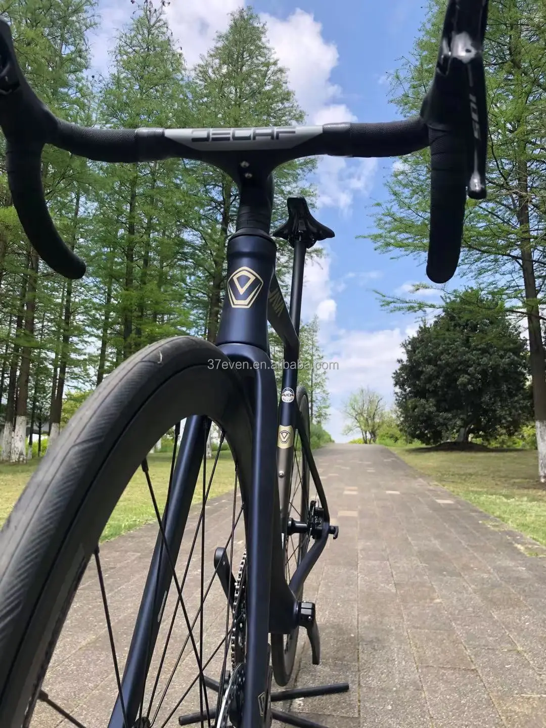 Lightweight Carbon Fiber Road Bike 22 Speed Racing - 700c Disc Brake, Oem