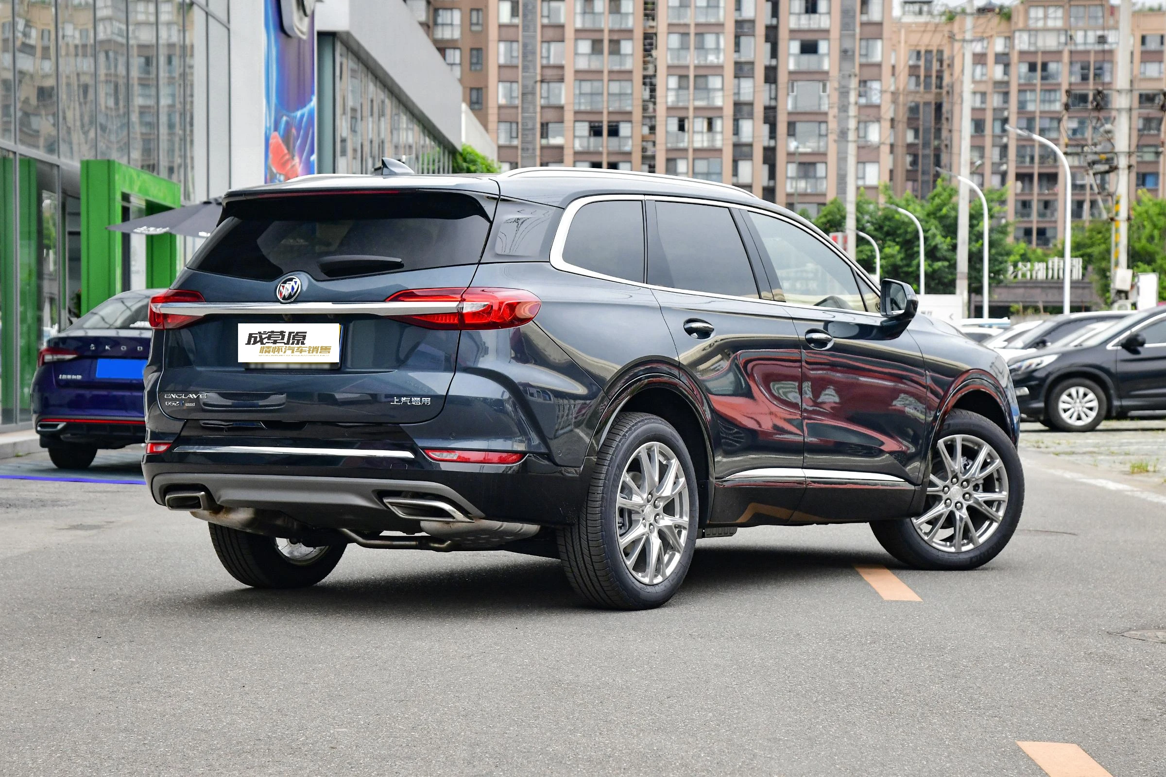 2023 Buick Enclave 7-seater Suv 2.0t Four-wheel Drive Maximum Speed 210km 2022 Buick Enclave ...