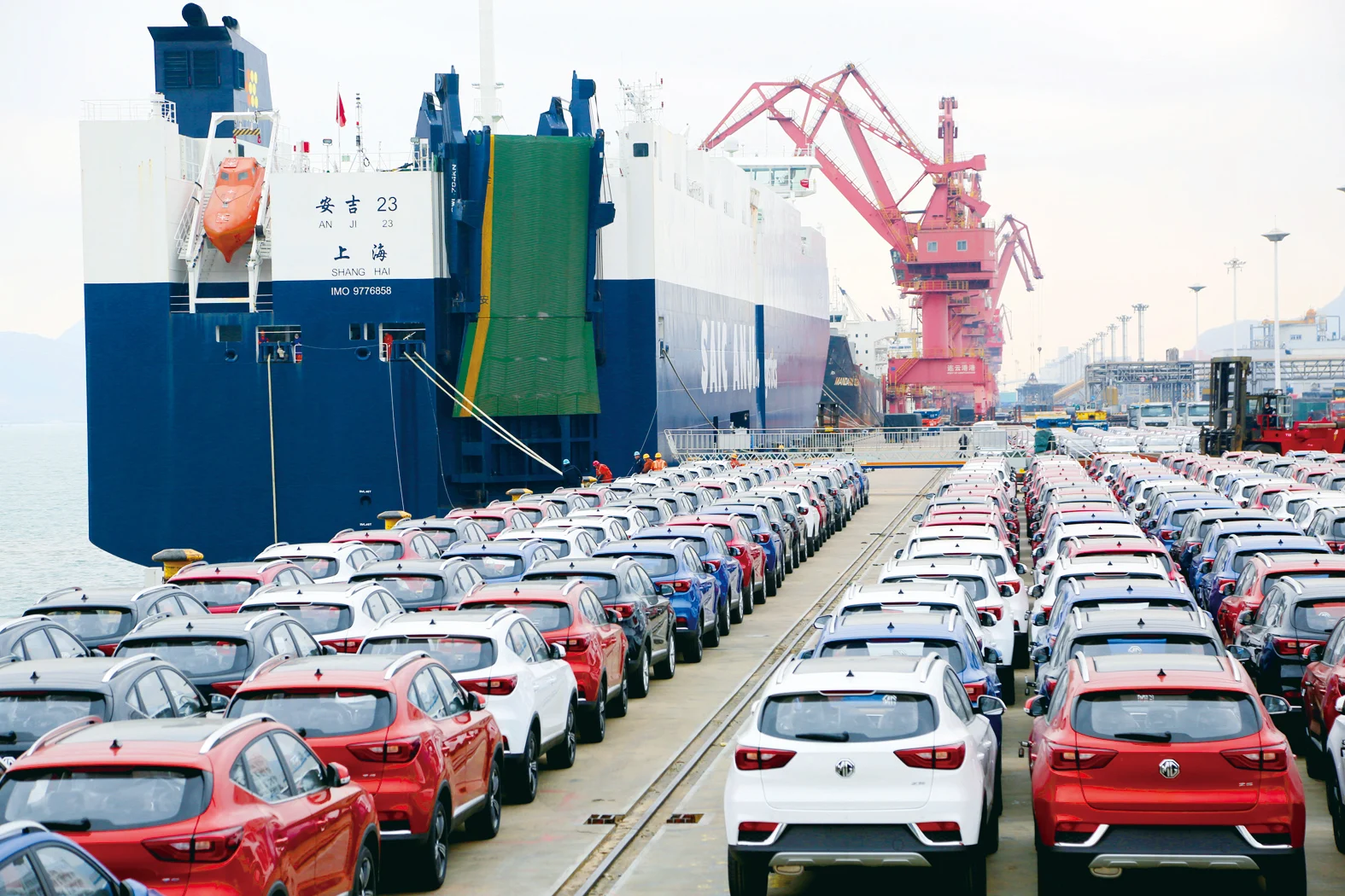 Wholesale DENZA D-9 Luxury 7 Seats MPV - High Level Vehicle