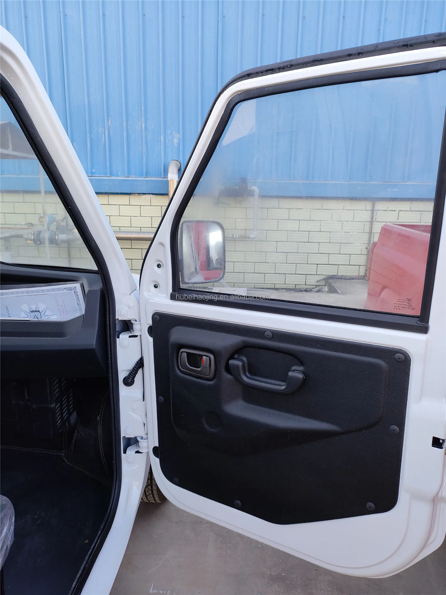 Mini Cargo Truck 4X4 Double Cabin - Ideal for Outdoor Travel