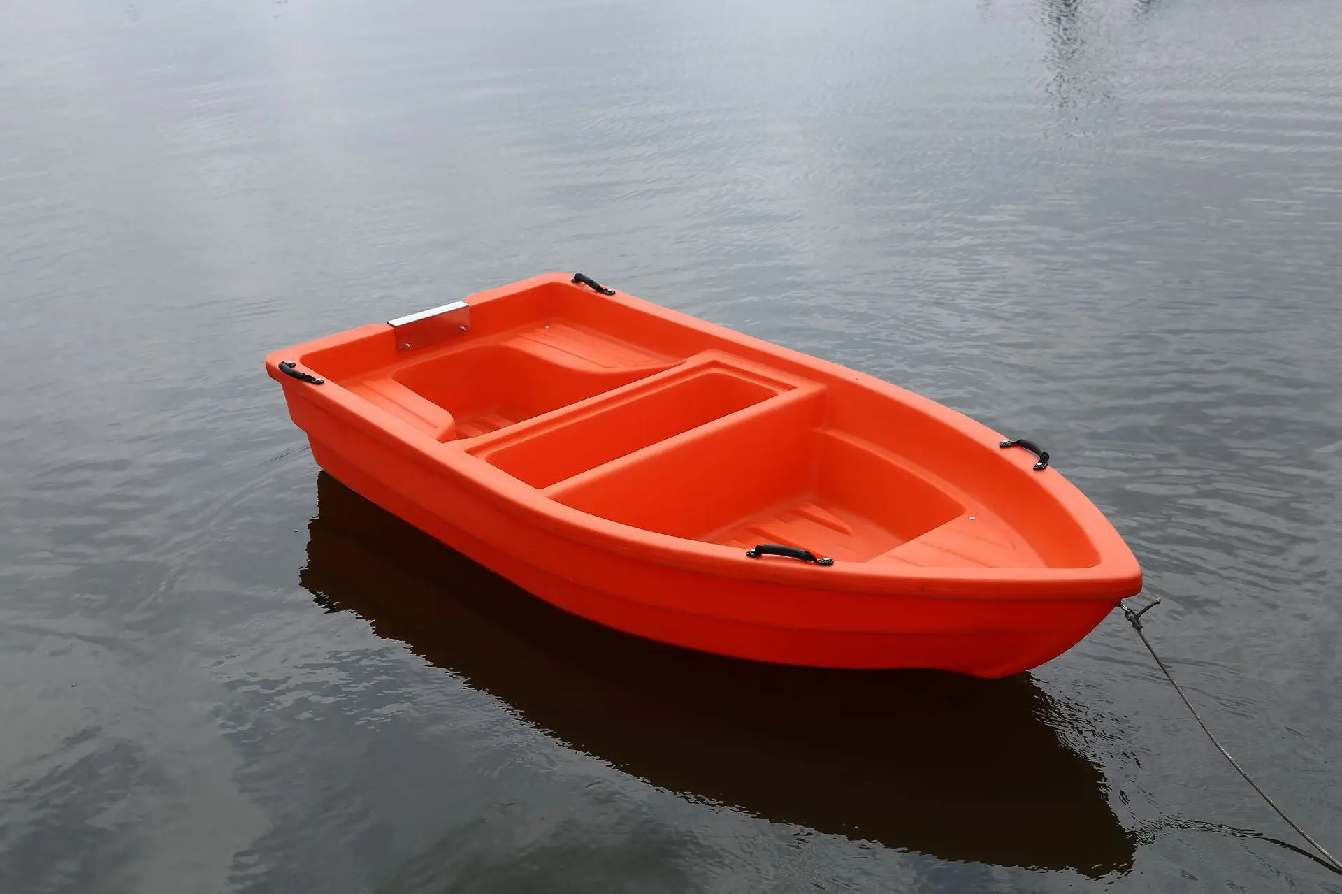 Customized Assault Boat - Durable Plastic River Cleaning Boat
