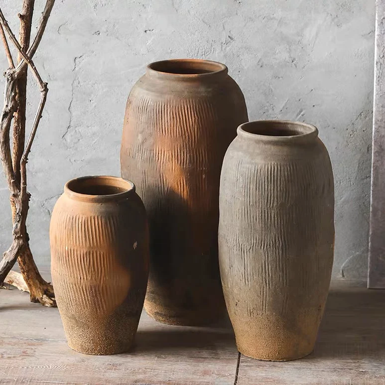Shop Our New Arrival Home Decoration Floor Stripe Ceramic Vases