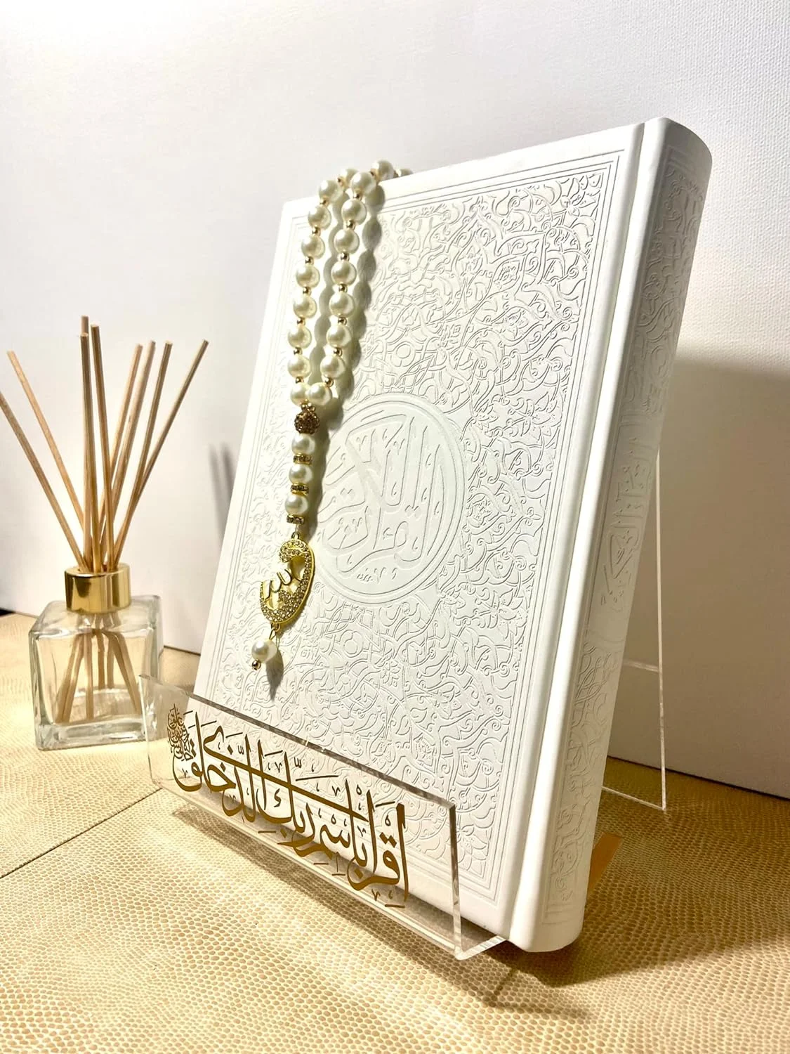 Bespoke Clear Acrylic Jewish Judaica Zstander Quran Display