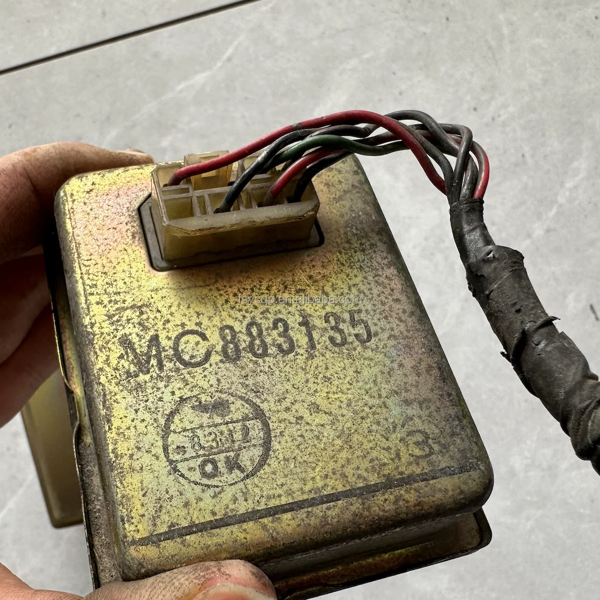 Mitsubishi Fuso Truck Relay Power MC883135 - Standard ECU