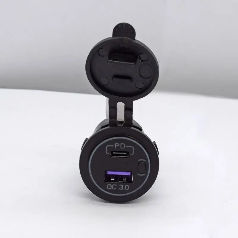 USB QC 3.0 & USB C PD 12V Outlet with Switch - 36W Charger