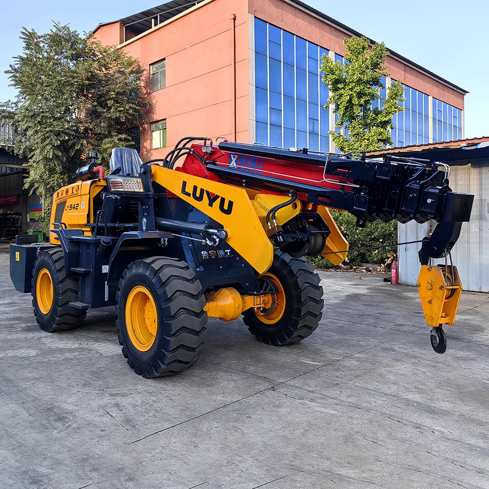 High Quality 4 Wheels Telescopic Crane Off Road Wheel Crane Material ...