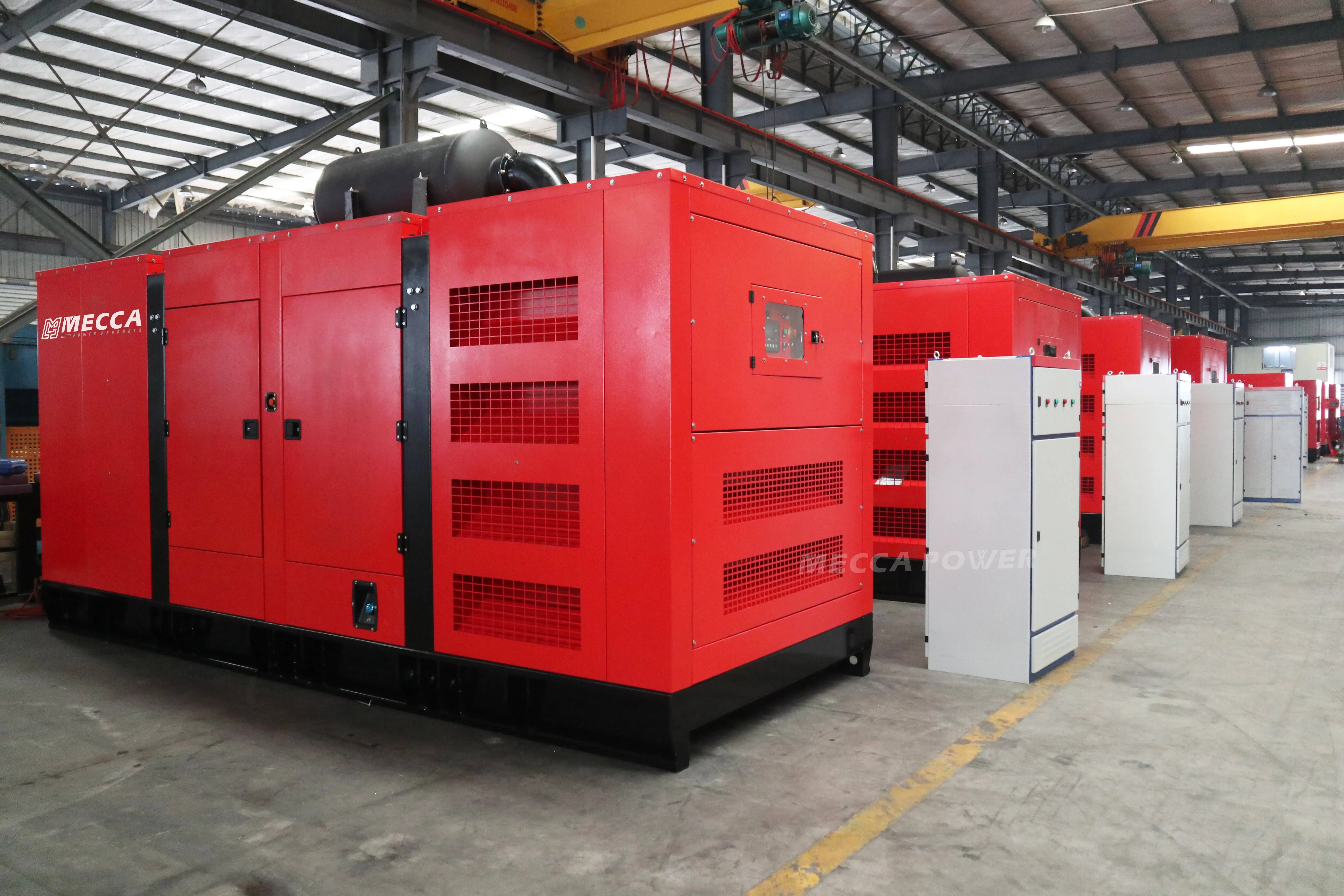 Silent Electrical Power Generators 500kw 550kw Cummins Kta38-G Engine ...
