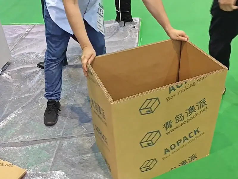 AOPACK Heavy Duty Box Maker - Efficient Carton Production