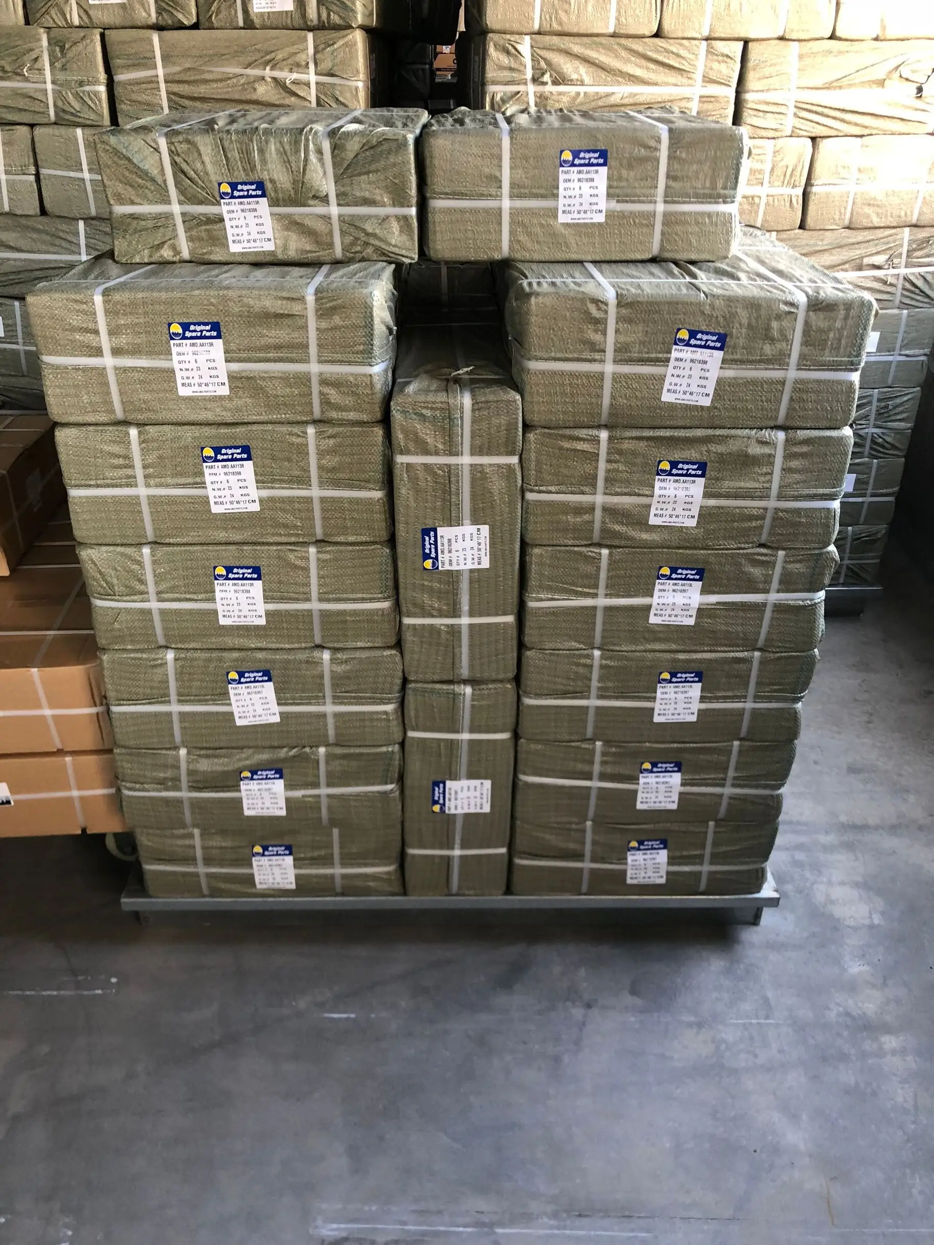 48609-12192 48609-12190 48609-12210 Shock Absorber Front Parts Strut ...