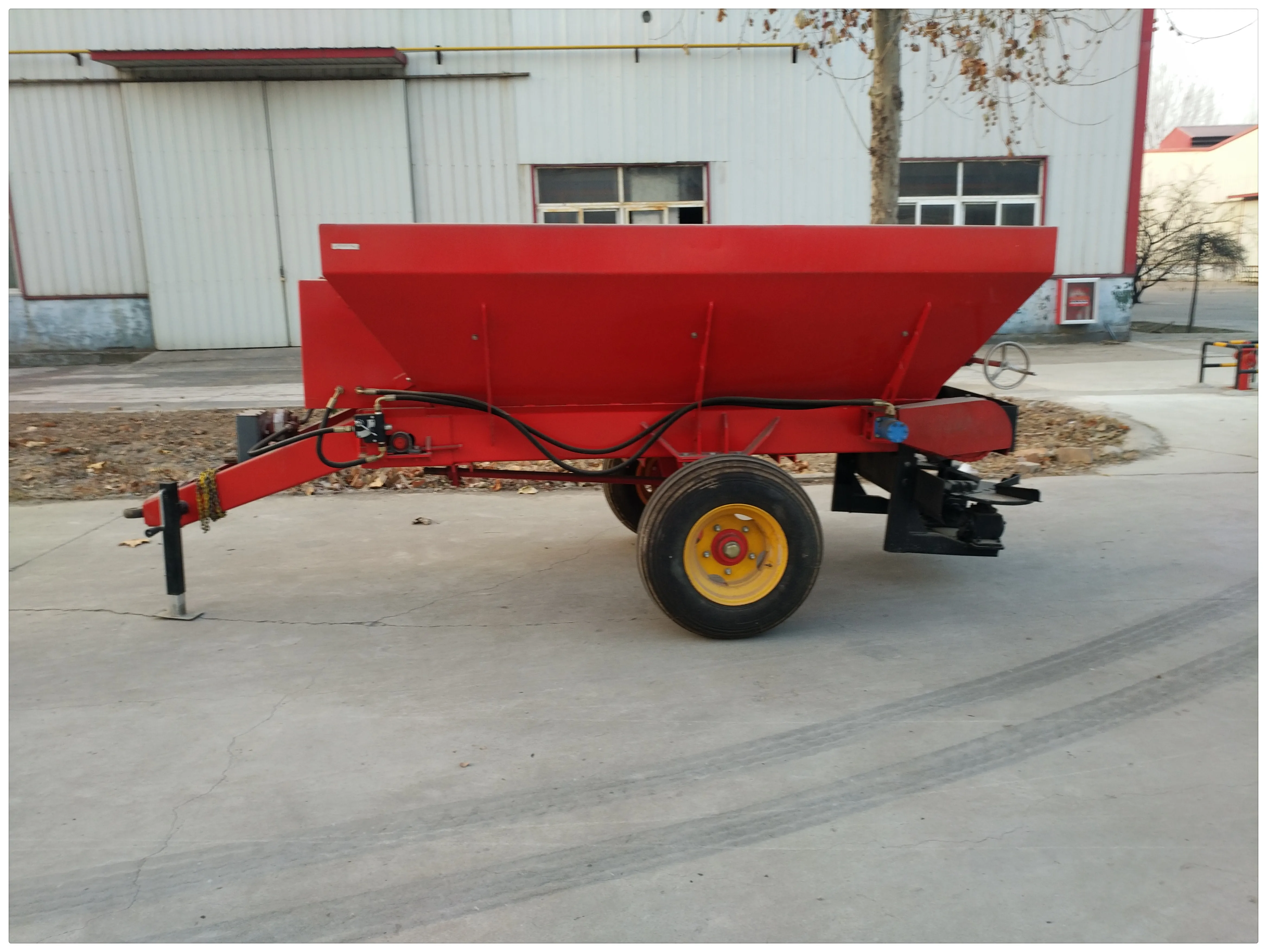 DFC Series Fertilizer Spreader - High Quality & Productivity