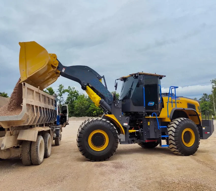 6 Ton Electric Wheel Loader XC968-EV - Low Cost, High Efficiency