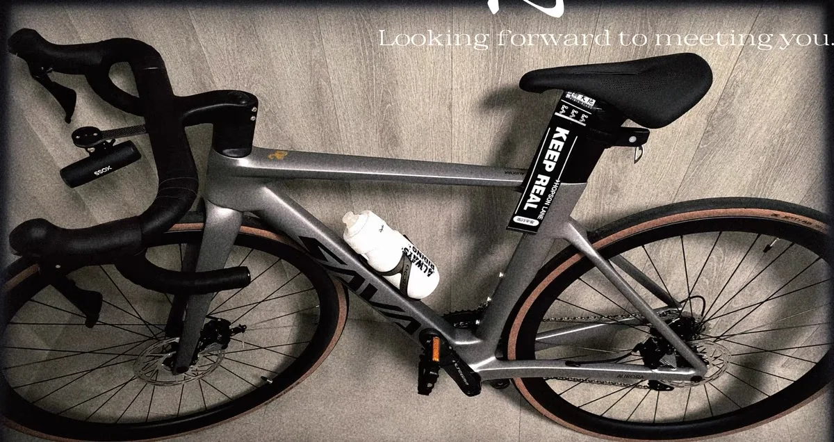 SAVA A7 Racing Road Bike - Lightweight Carbon Fiber Bike