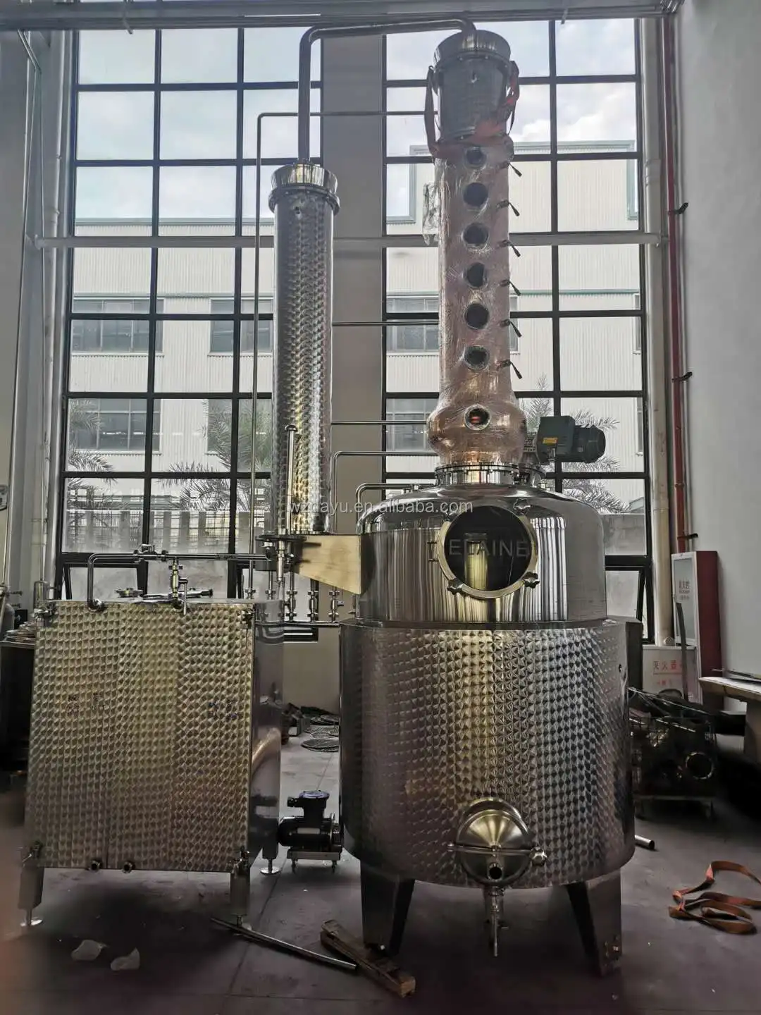 Dye 1000l Whisky Still Vodka Distiller Whiskey Producing Gin Distilling ...