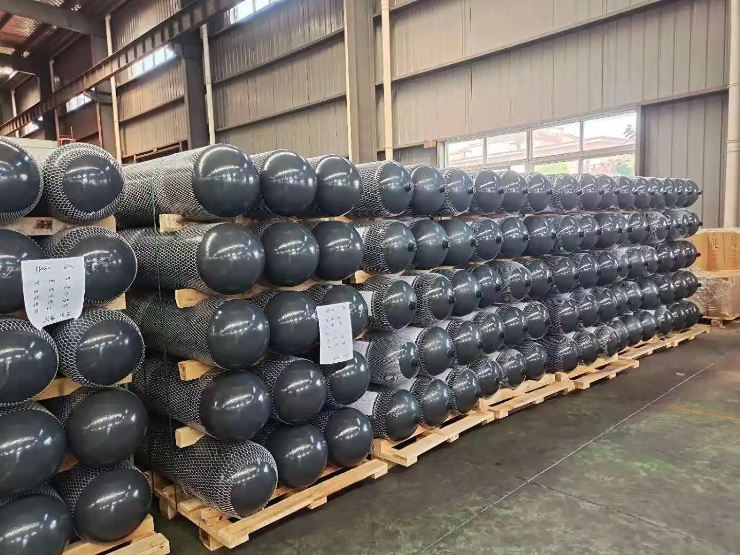 Auto Gas Equipments CNG Tank Valve GNV Gas Cylinder Valve CNG Cylinder ...
