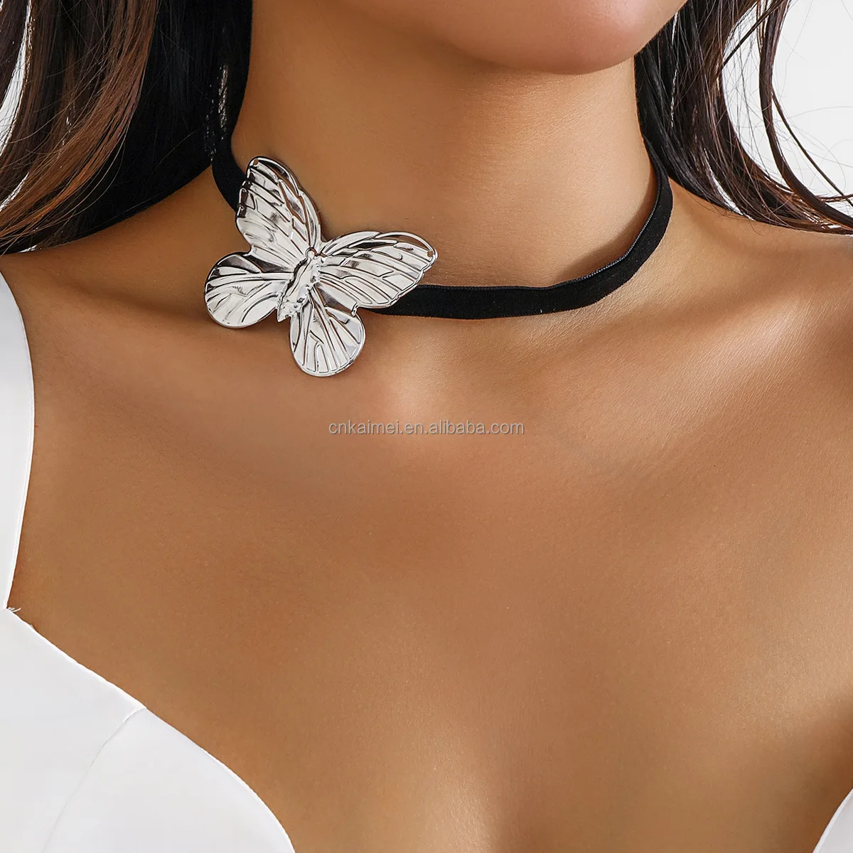 2024 Fashion Jewelry - Pullable Choker with Butterfly Design