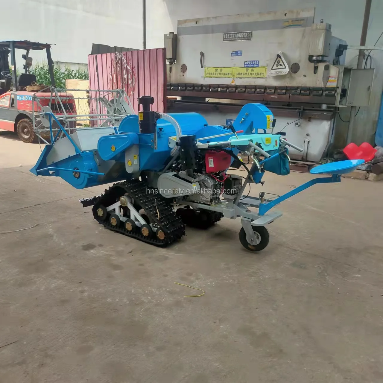 Small Harvesting Machine Combine Harvesters Mini Combine Mini Rice ...