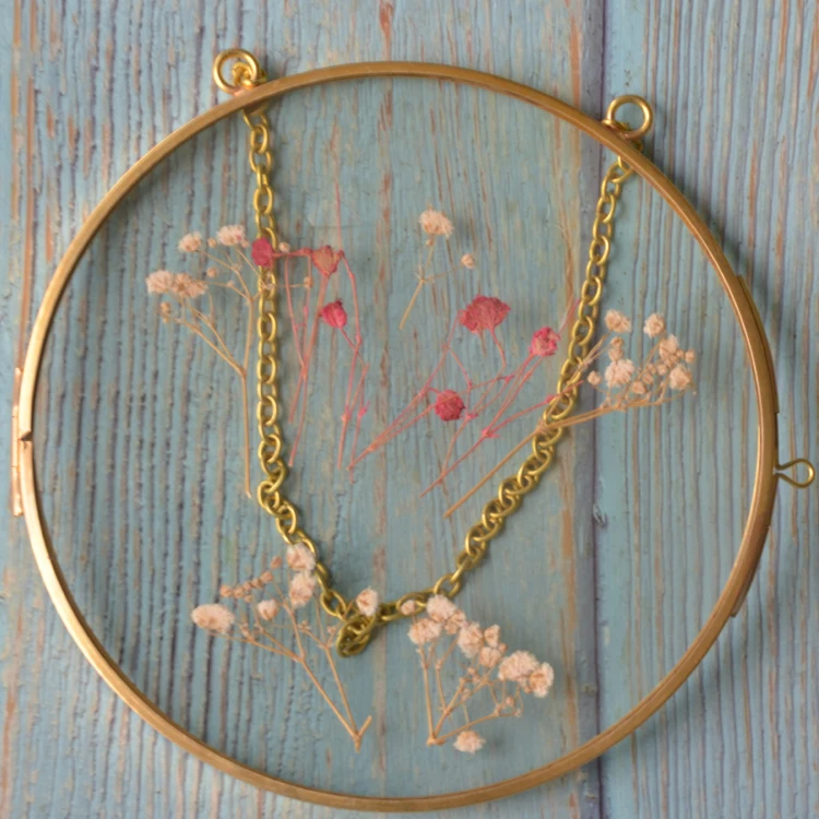 Wholesale Round Shape Metal Brass Soldered Hanging Double Glass Frame ...