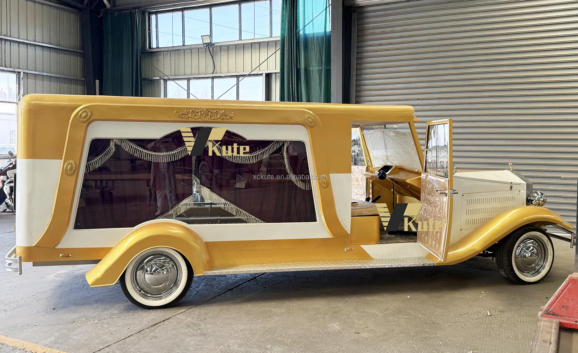 Low Price Funeral Car Hearse Carriage Trailer by Real Horse and Truck ...