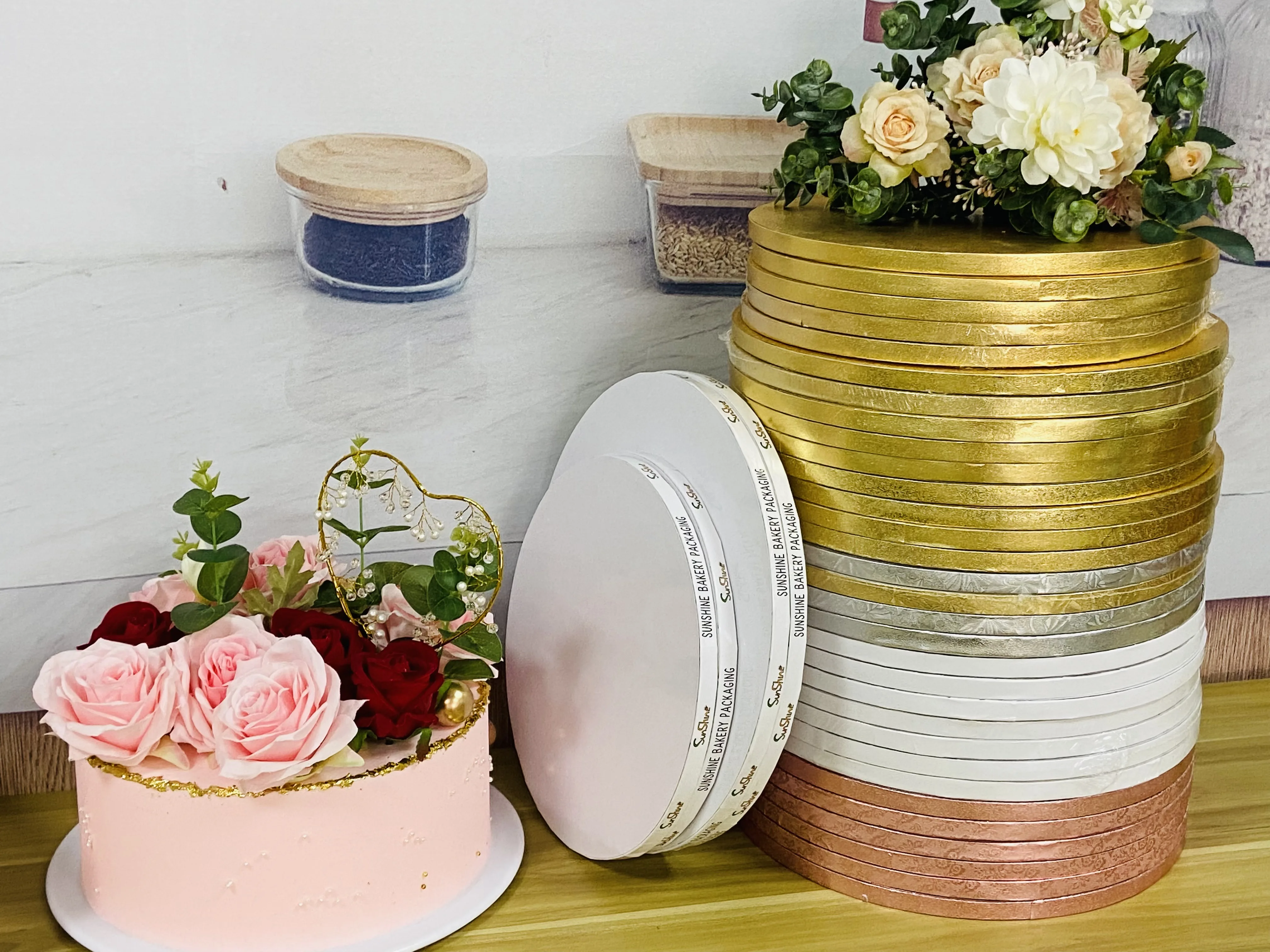Custom Cake Boards - Personalized Greaseproof Solutions