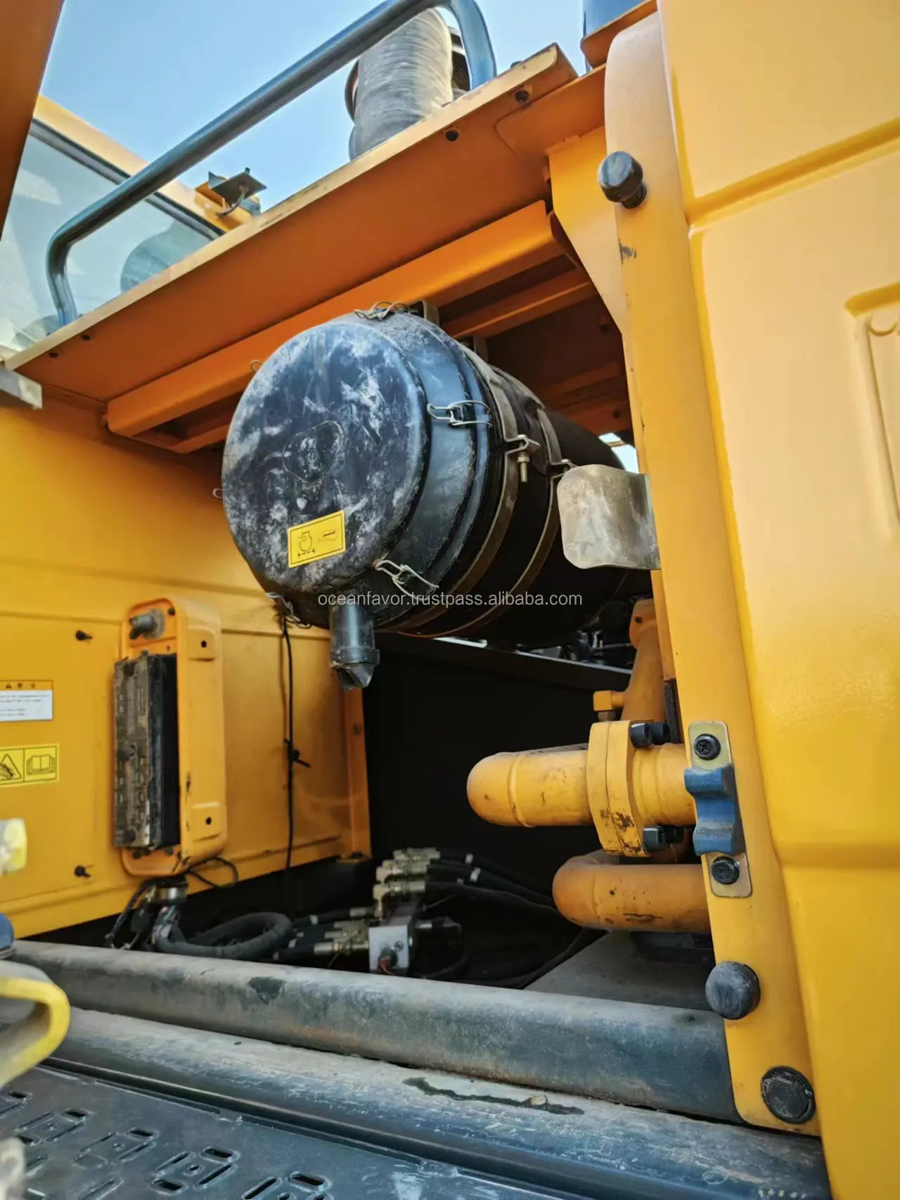 South Korea Made Used Hyundai Robex 520L-9VS Tracked Digger 52 Ton ...