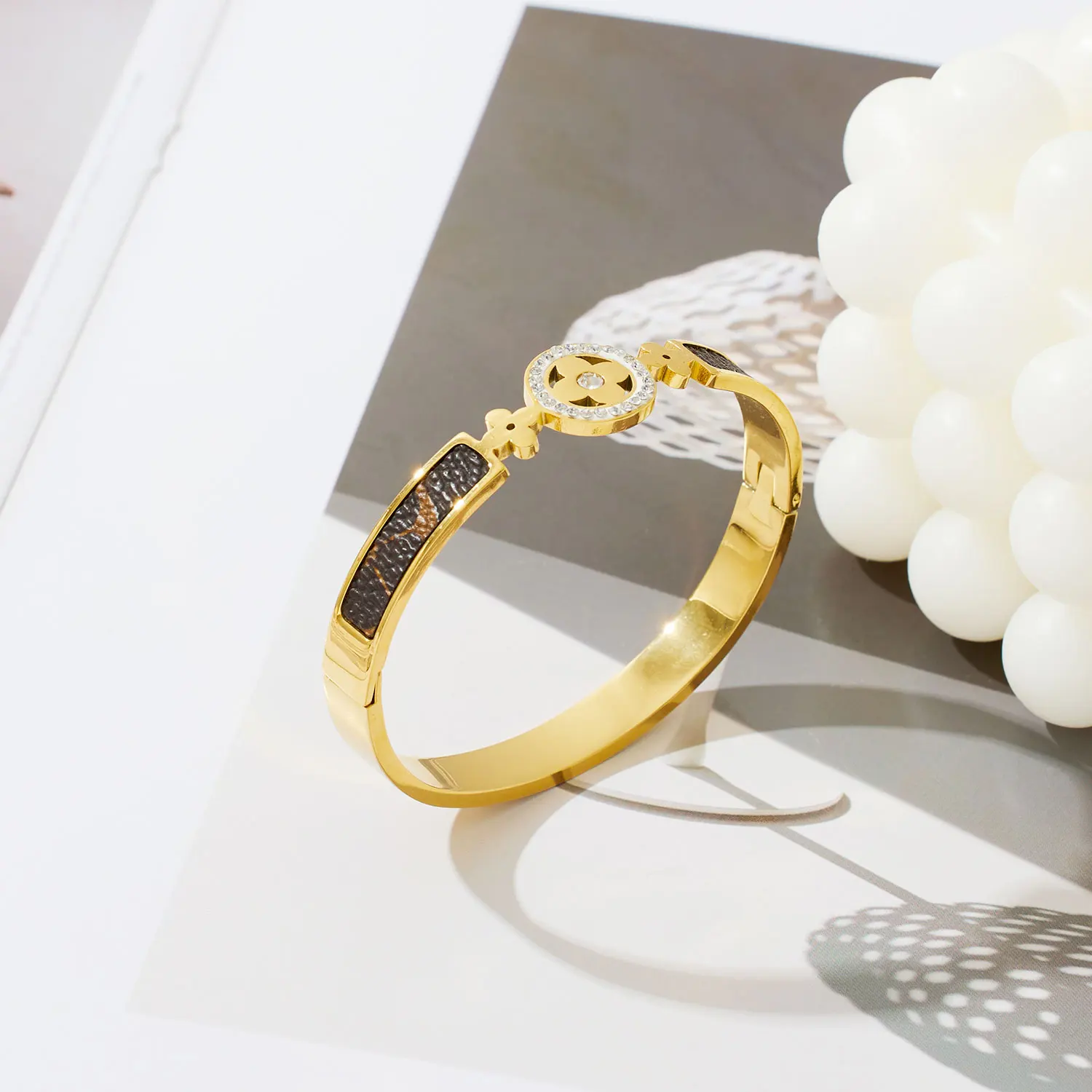 Waterproof Zircon 18k Gold Plated Famous Branded Inspired Designer ...