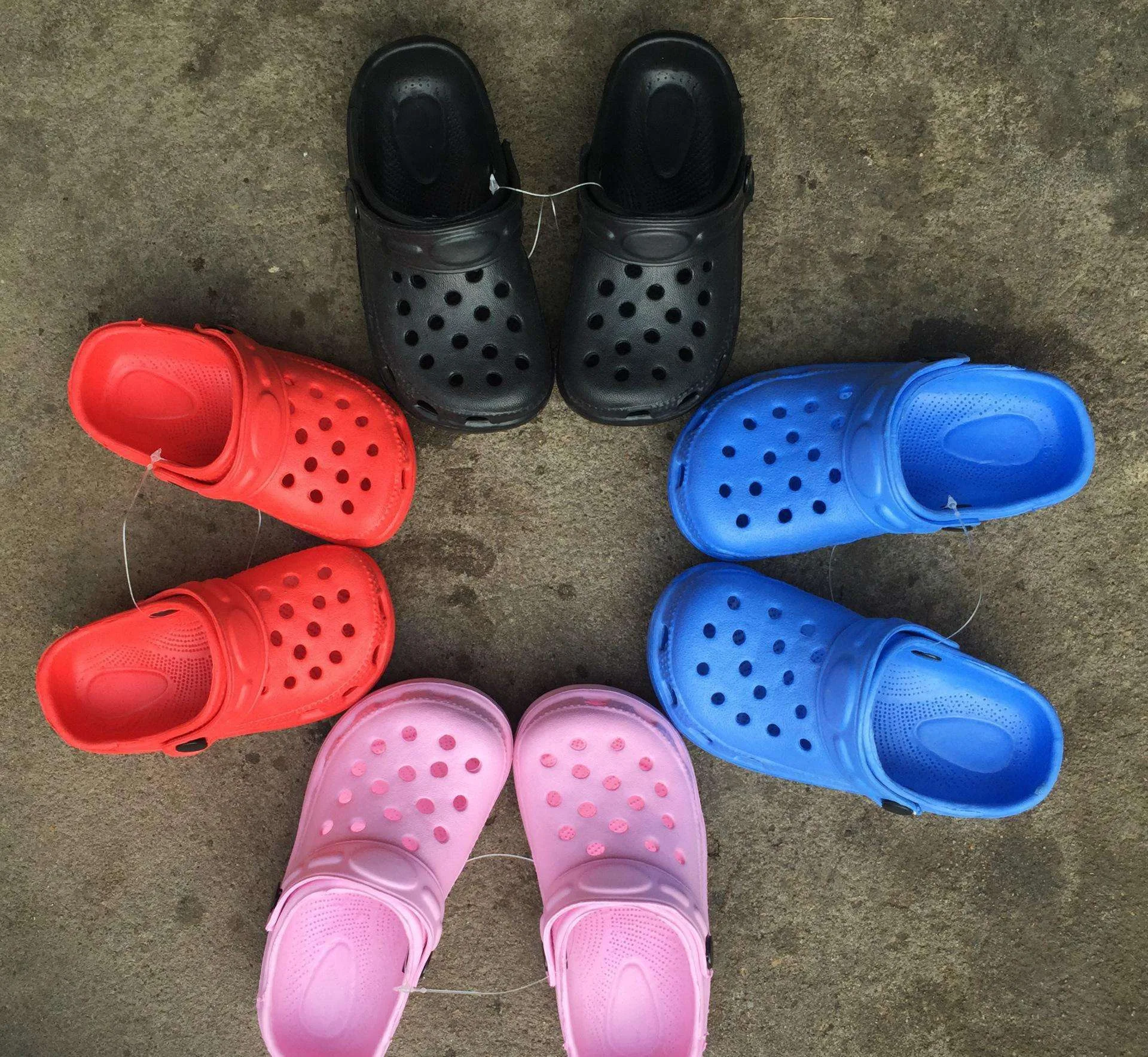 Manufacturer Clog Eva Soft Comfortable Thick Material Sole Beach ...