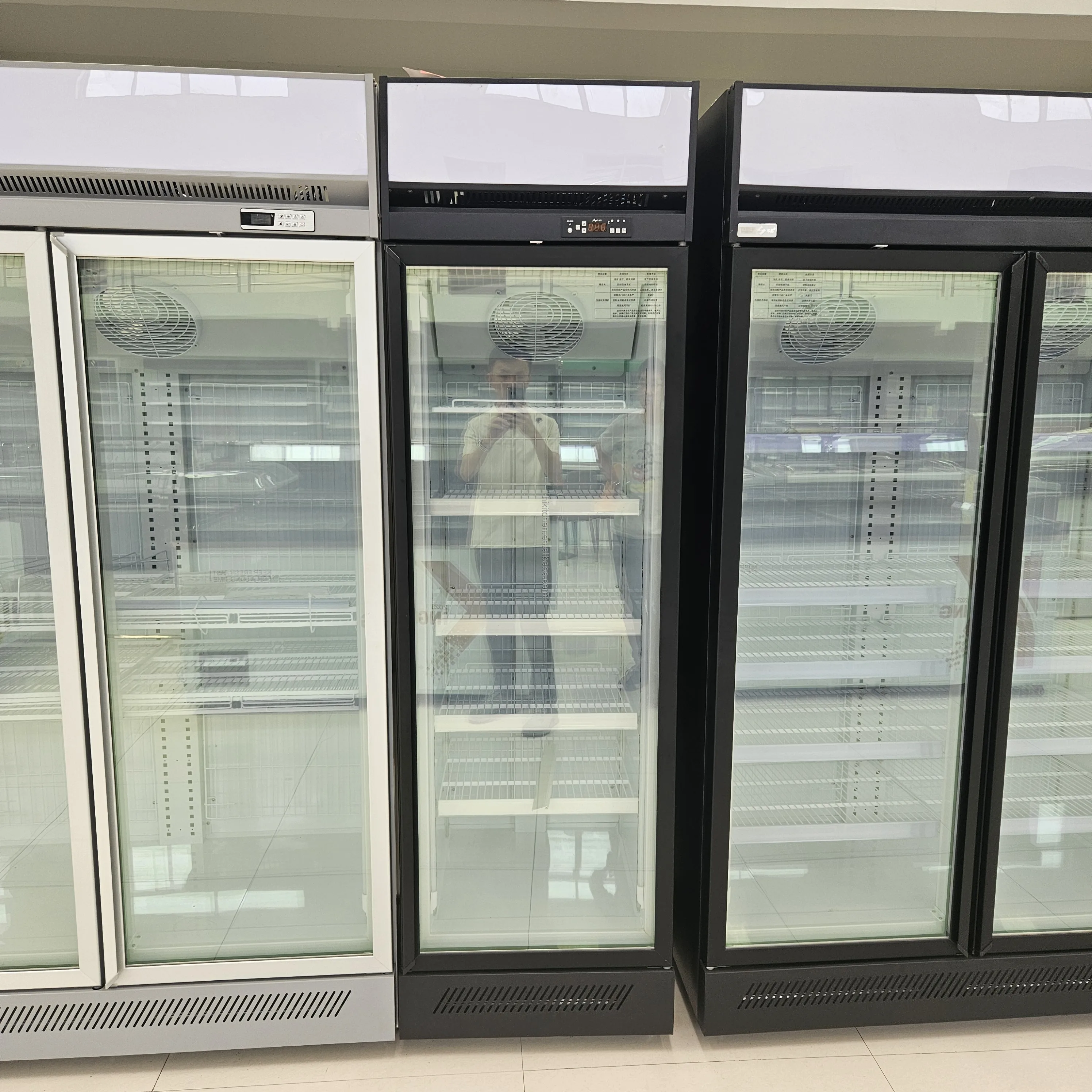 Visicooler 550 Liters 2-Door Titanium Commercial Display Cooler