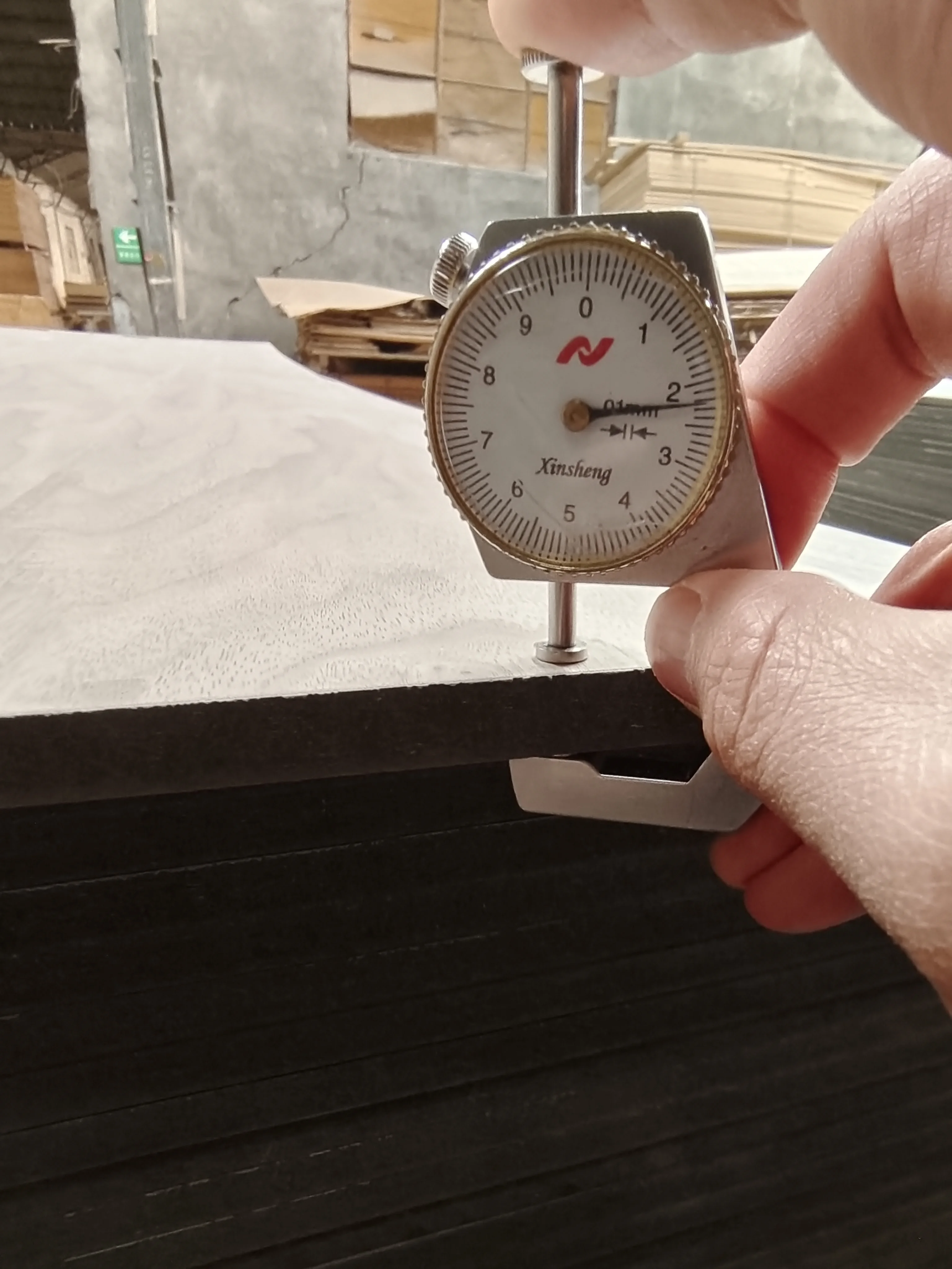 6mm Black Mdf Waterproof Black Mdf Hmr Core Board For Furniture And ...