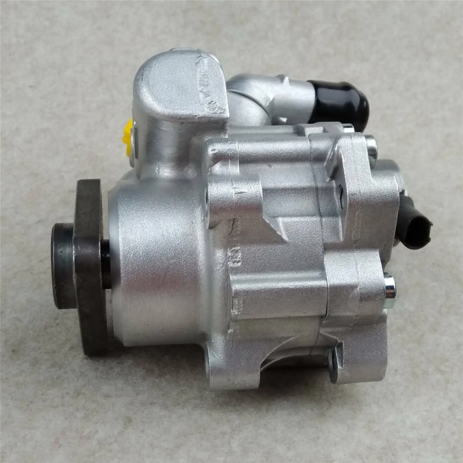 E60 E61 E63 E64 Power Steering Hydraulic Pump With Value 32414037948 ...