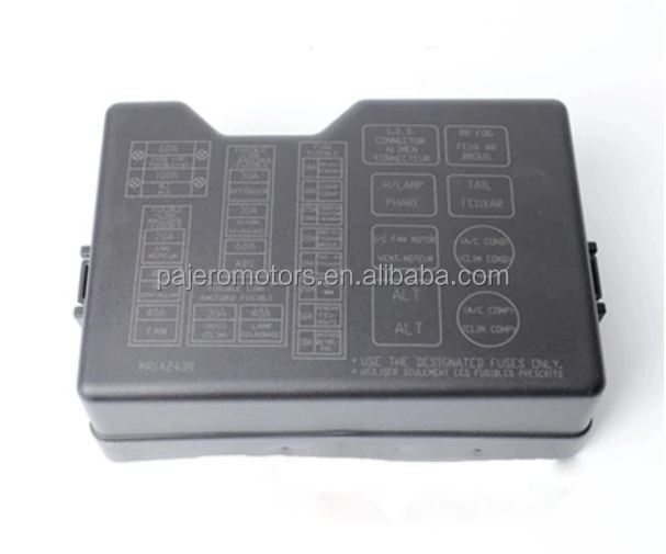 Car Accessory Fuse Box for Mitsubishi Pajero Montero Shogun V31 V32 V33