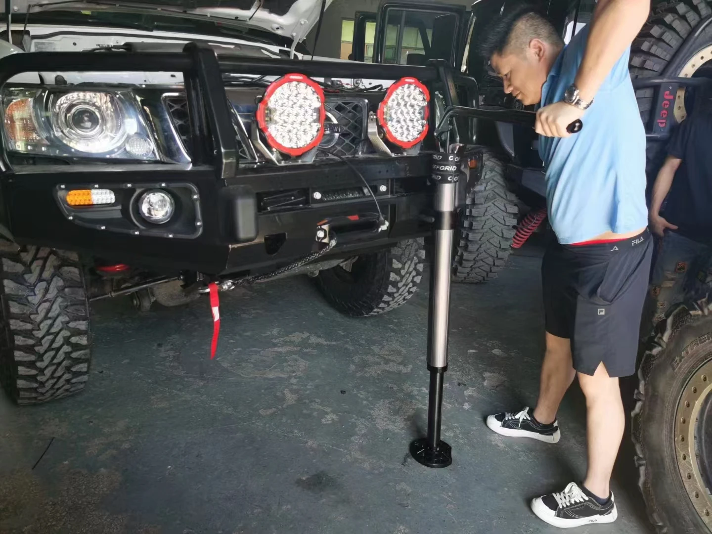 Aluminum High Lift Hydraulic Recovery Long Ram Jack - 2 Ton Load ...