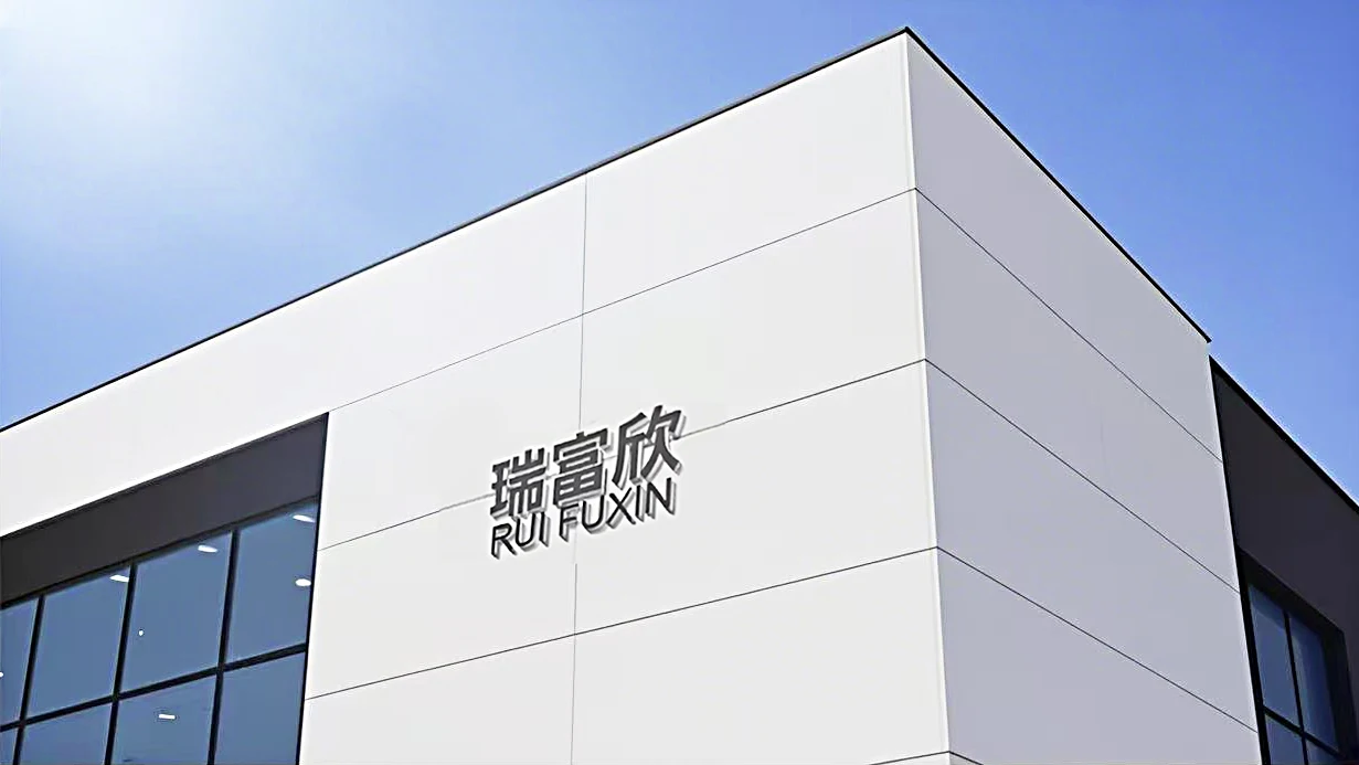 Modern DIY Cigarettes with New Blueberry Mint Flavoured Fruit Popper ...