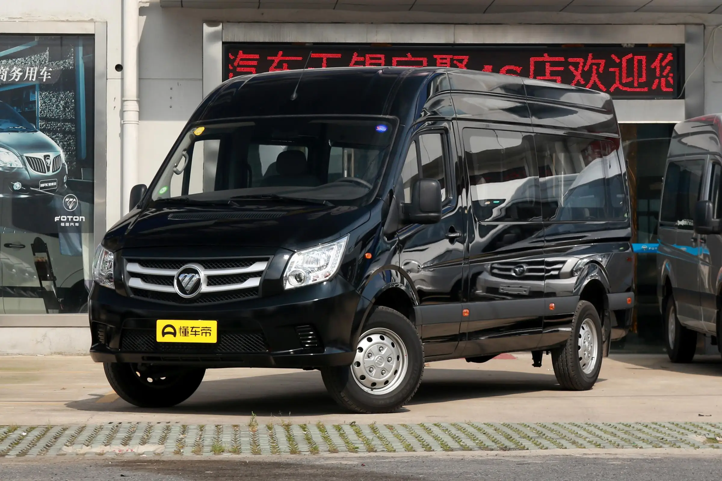 Brand New Electric LHD Foton 18 Passenger Mini Bus Toano Van