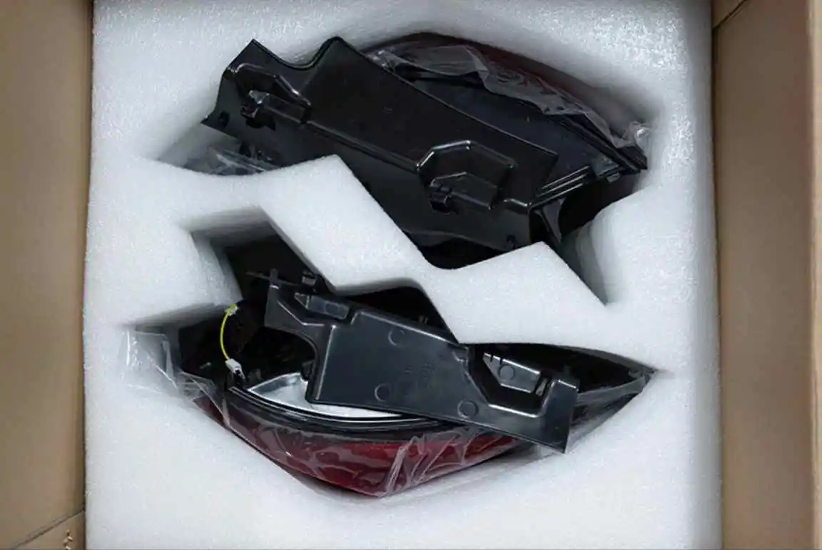 17a805932a Right Upper Cross Bar Headlight Bracket Radiator Support ...