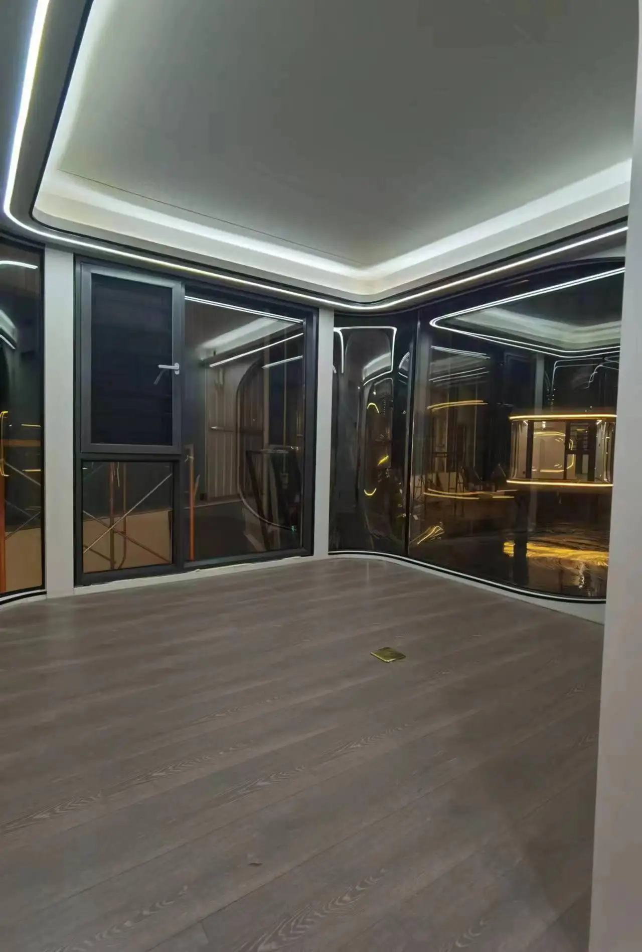 Prefab House Modern Capsule Cabin Hotel Container Home Sleep Pod ...